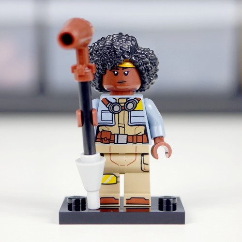 LEGO Star Wars Rebuild the Galaxy - Yesi Scala minifigure (sw1360 ...
