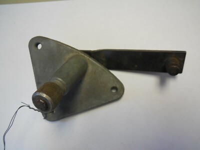 NOS 1969 1970 Ford Mustang Windshield Wiper Mounting Arm & Shaft C9ZZ ...