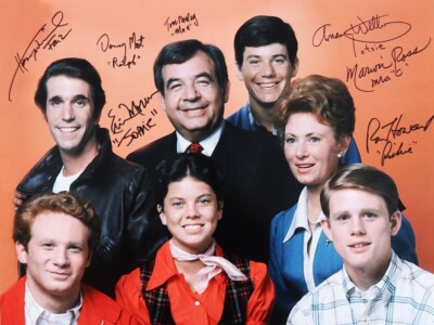HAPPY DAYS CAST AMERICAN SITCOM REPRINT SIGNED PHOTO SIZE 8"X11" | eBay UK