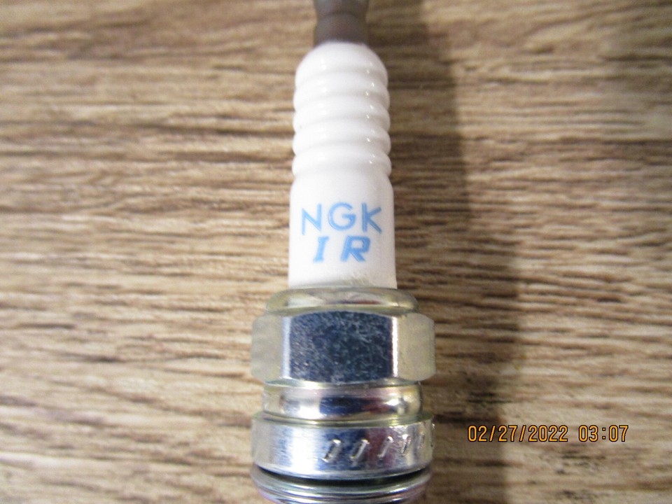 Genuine Kia OEM 1884611070 Spark Plug Assembly | eBay