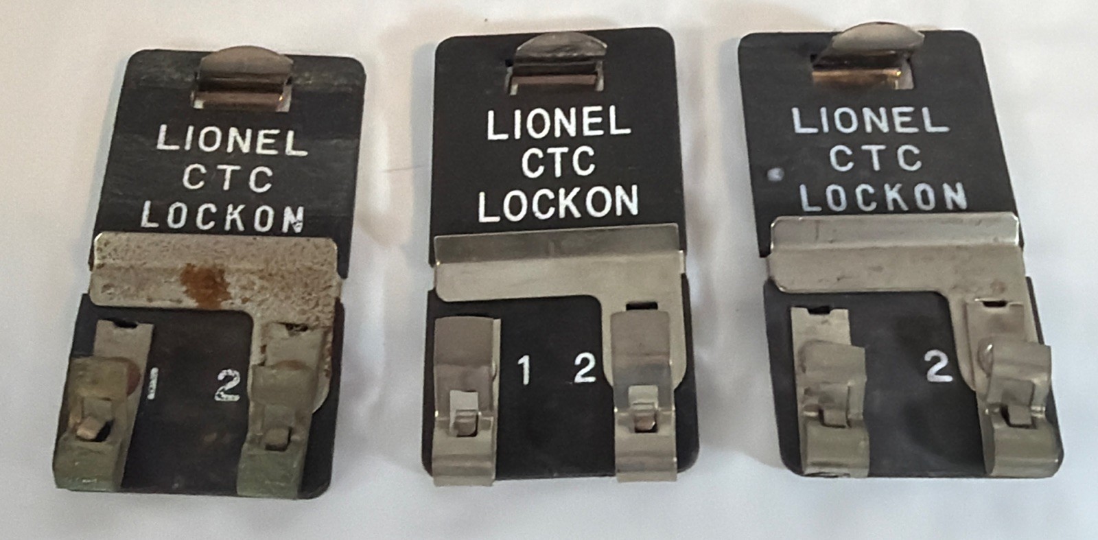 Set of 3 Lionel CTC Lockon Lock On For O Gauge Tracks | eBay