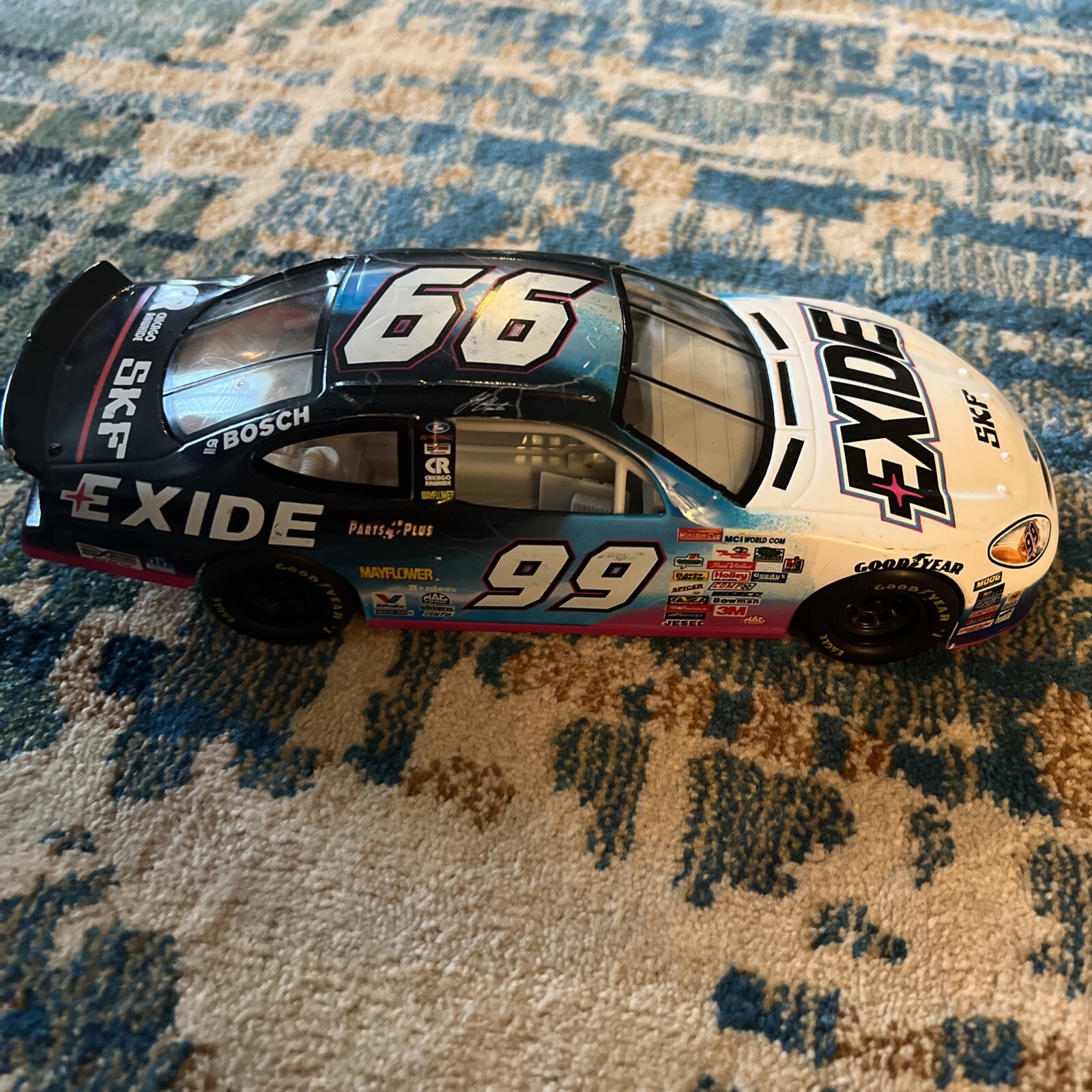 Hot Wheels Racing: Nascar Deluxe Jeff Burton #99 EXIDE BATTERIES 1:24 ...