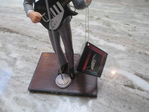 1991 Hamilton Apple Corp The Beatles George Harrison Figure Complete ...