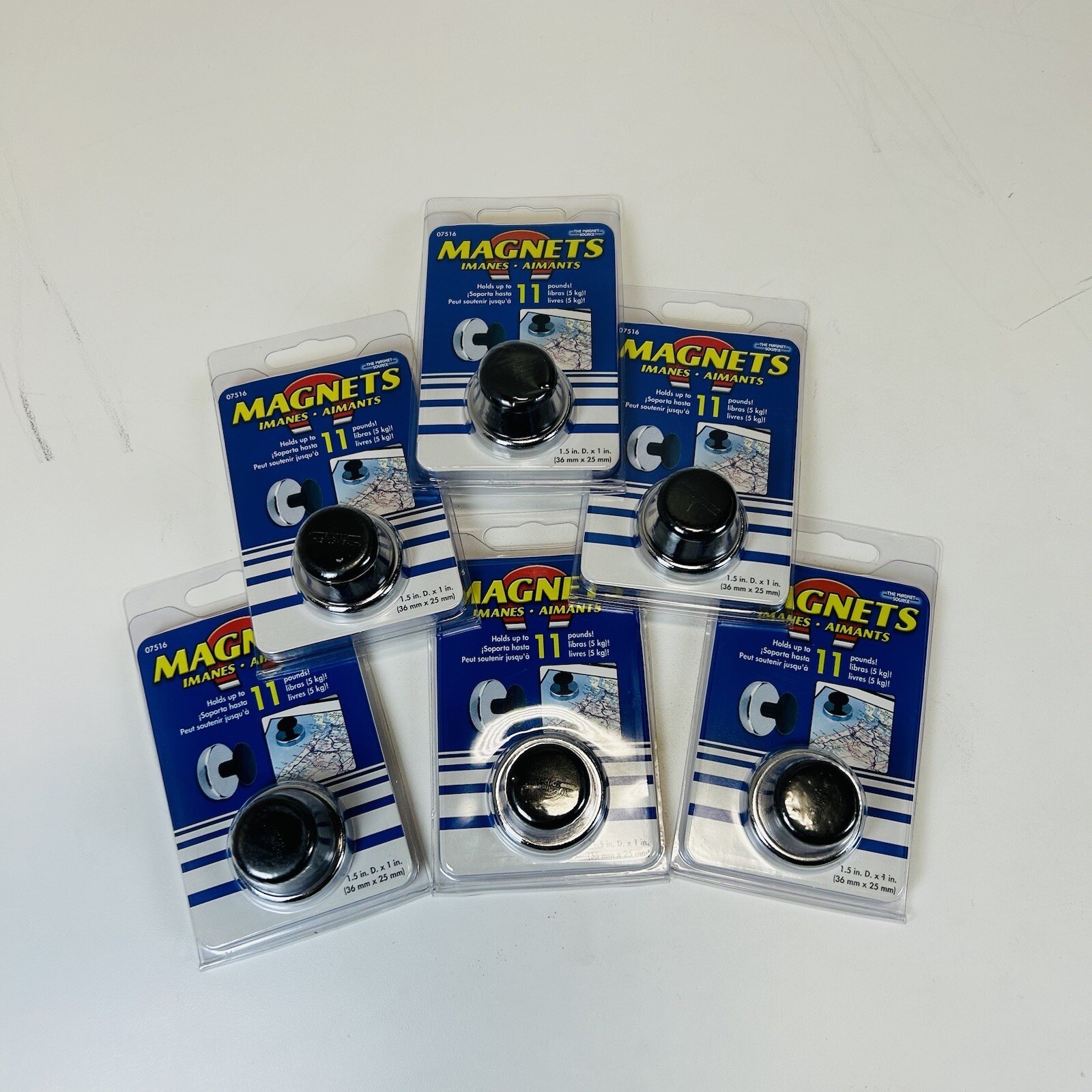 Ceramic Round Base Magnet w/ Knob 1.5" Dia.¸ 11 lbs. pull Part # 07516 ...