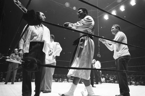 Muhammad Ali Vs Doug Jones 1963 Old Boxing Photo 26 | eBay Australia