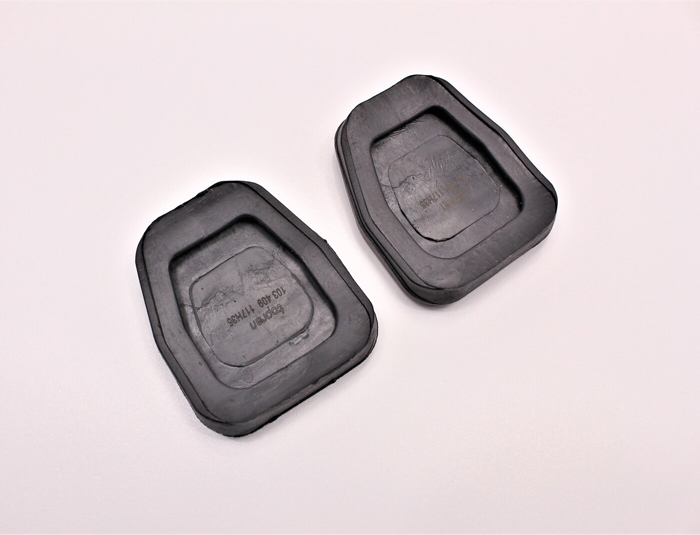 PEDAL KUPPLUNGSPEDAL BREMSPEDAL GUMMI ABDECKUNG 321721173 2x ORIGINAL ...