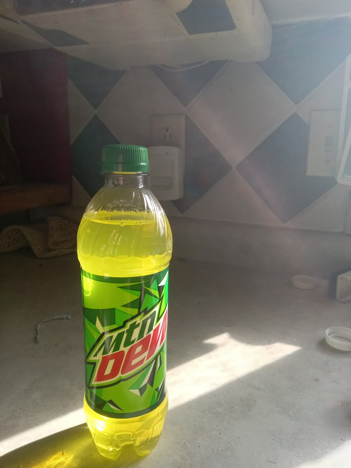 Mountain Dew 16.9 oz. Clear Bottle (Rare factory error) | eBay