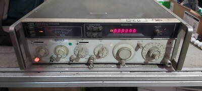 HP Agilent 8640B RF Signal Generator Opt. 001 002 003 Make Offers!UPS ...