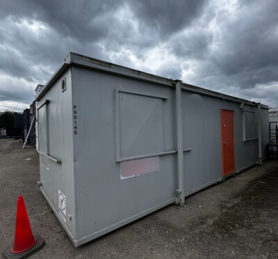 32ft Anti Vandal Site Cabin Container Welfare Block Toilet Block And ...