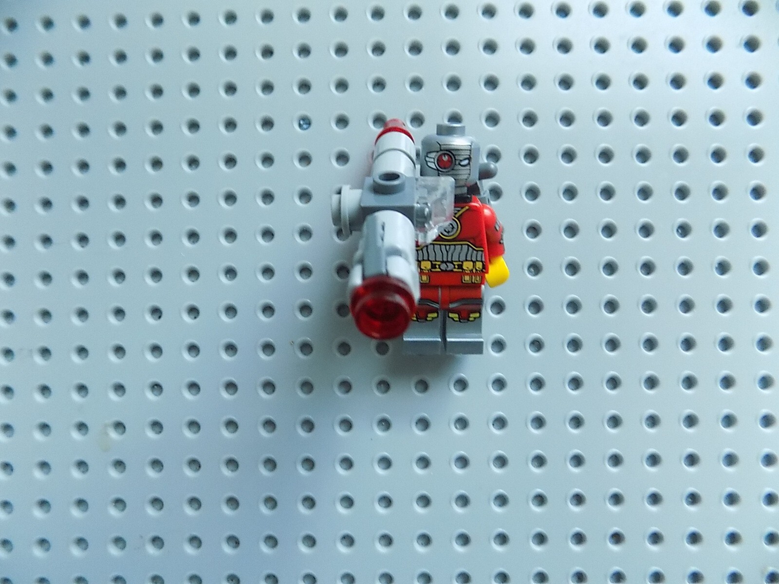 Lego DC Comics Super Heroes Minifigures Deadshot w weapon 76053 2016 | eBay