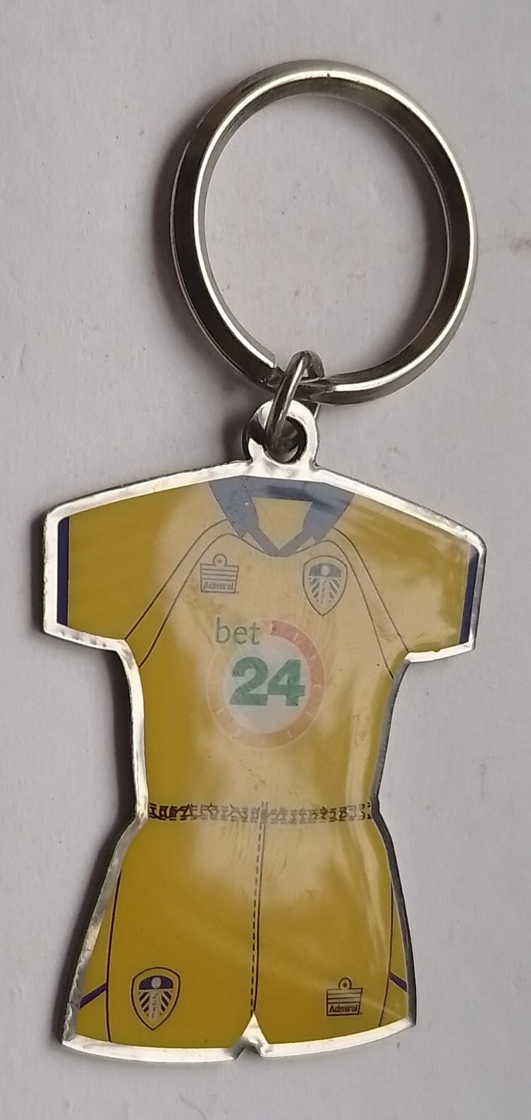 VINTAGE Retro Metal Keyring Leeds United ⚽️ Football Club Association ...