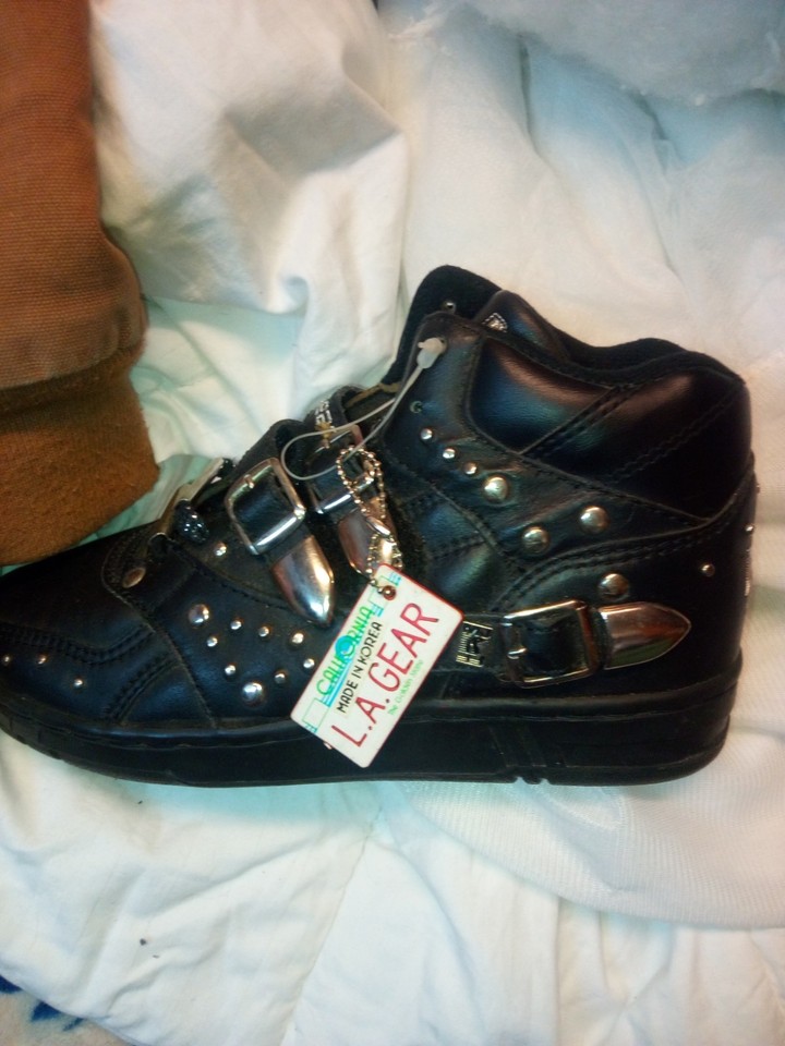 vintage la gear sneakers Michael Jackson thriller, red or black size 6 ...