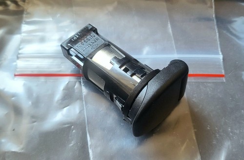 Prise cigare neuve d'origine Nissan renault 12V 120W allume cigare ...