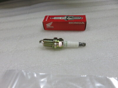 I3A Genuine Honda Marine 98079-5787G Spark Plug ZFR7F OEM New Factory ...