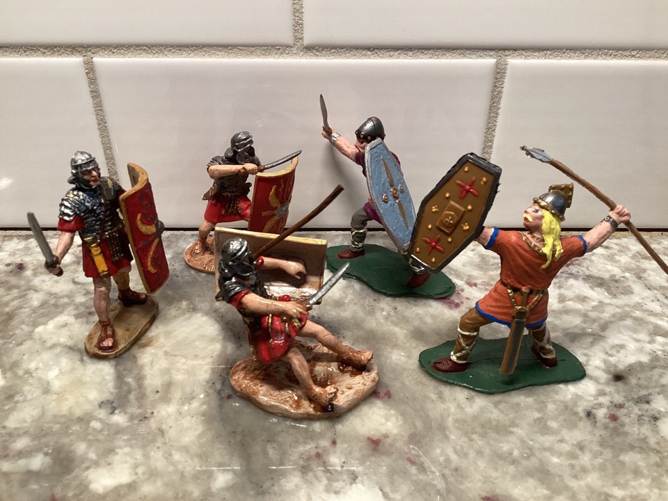 Toy Soldiers 2 Conte, 1 TSSD Romans vs. 2 Reamsa Gauls | eBay