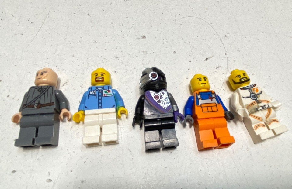 Mixed Themed Lego Minifigures Bundle (Set Of 20) | eBay