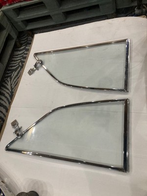 MGB GT REAR SIDE WINDOWS (PAIR) EARLY PIANO HINGE REALLY NICE!! | eBay UK