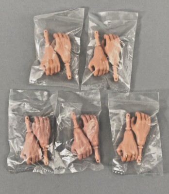 5 PAIRS 21ST CENTURY TOYS JOINTED REPLACEMENT HANDS 1/6TH SCALE OR 12 ...