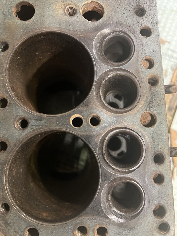 Ford 8N Tractor Side Distributor Engine Block With Main Caps & Oil Pump ...