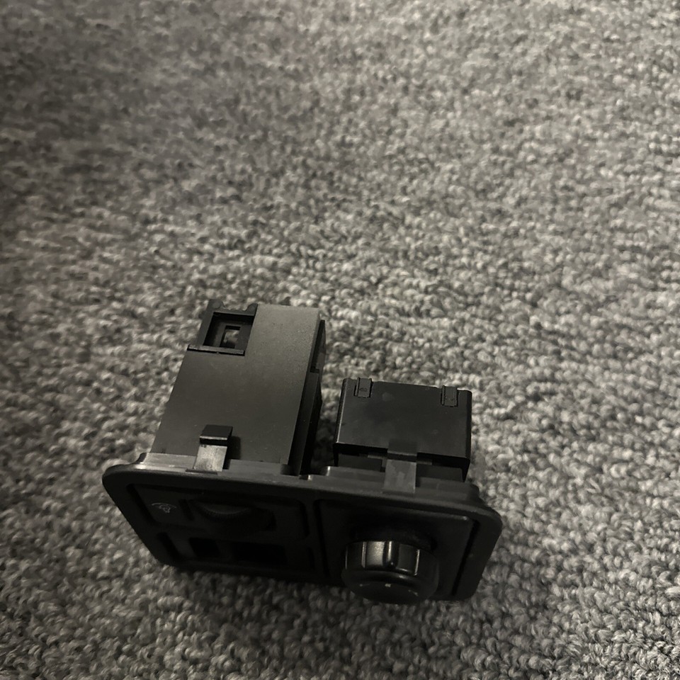 2005 Nissan Sentra Trunk pop switch power mirror control trim bezel ...