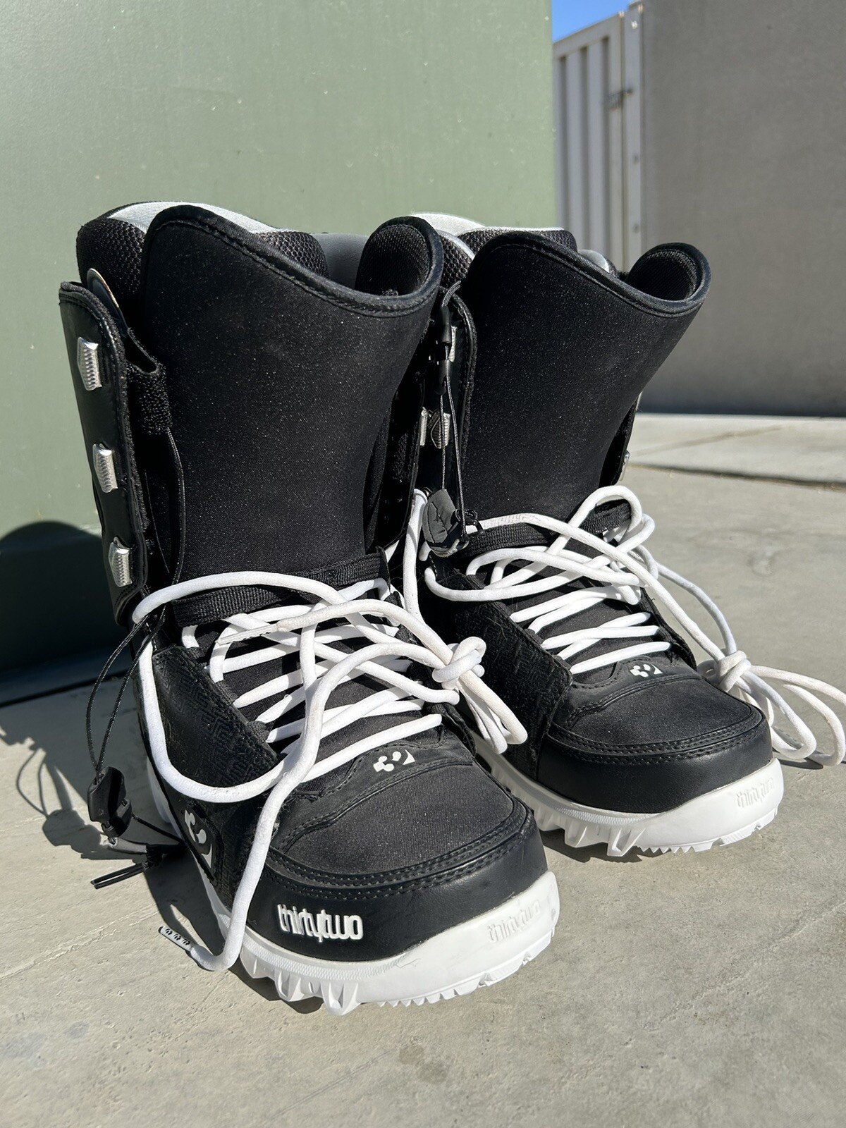 ThirtyTwo (32) Lashed Lace-Up STI - Athletic Snowboard Boots Black Size ...