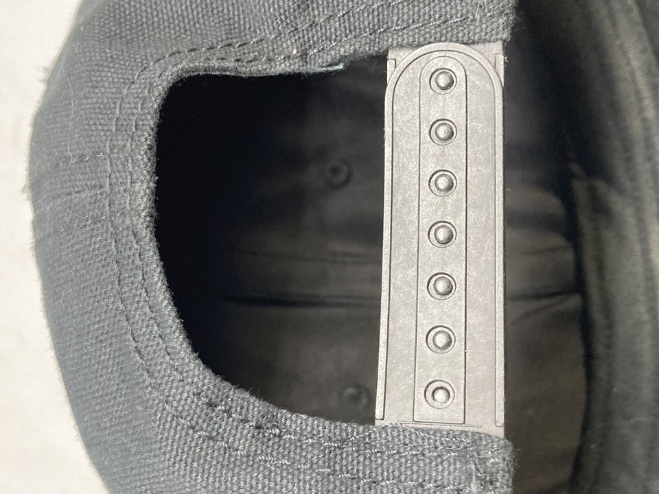 Timberland Men's Black Metal Logo Hat Cotton Snap back Baseball Cap GC ...