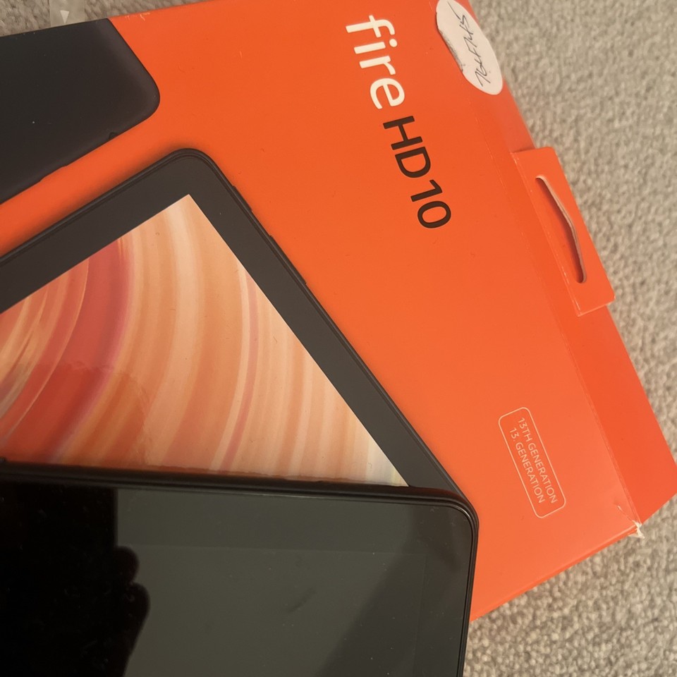 Amazon Fire HD 10 13th Gen Wi-Fi, 32GB, Tablet. Black. Box and Tablet ...
