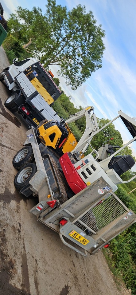 Htd5 JCB Diesel Tracked Barrow | eBay UK