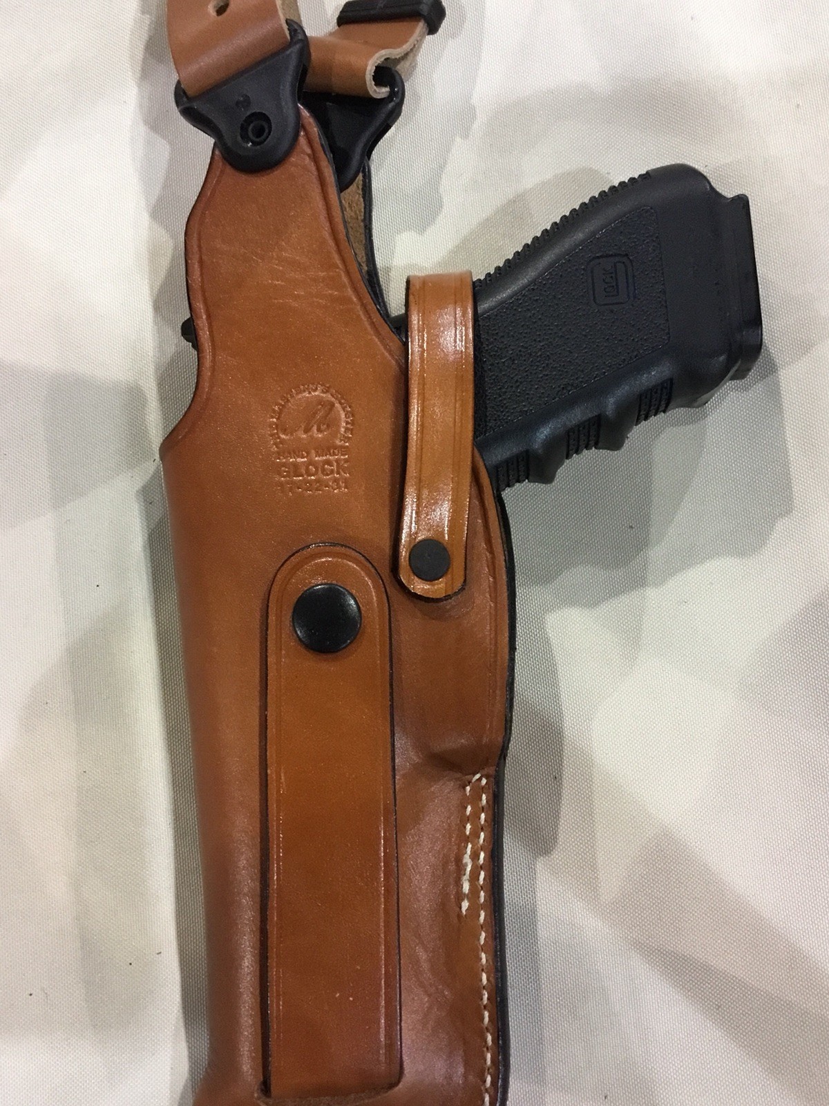 VERTICAL Leather Shoulder Holster for BERETTA 92 / 92F / 92FS (# 9992 ...