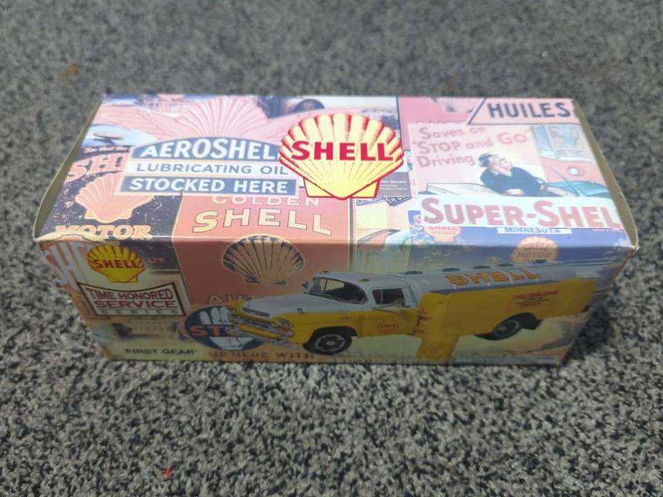 1:34 FIRST GEAR 1958 GMC 300 TANKER TRUCK REGULAR DIECAST SHELL OIL #19 ...