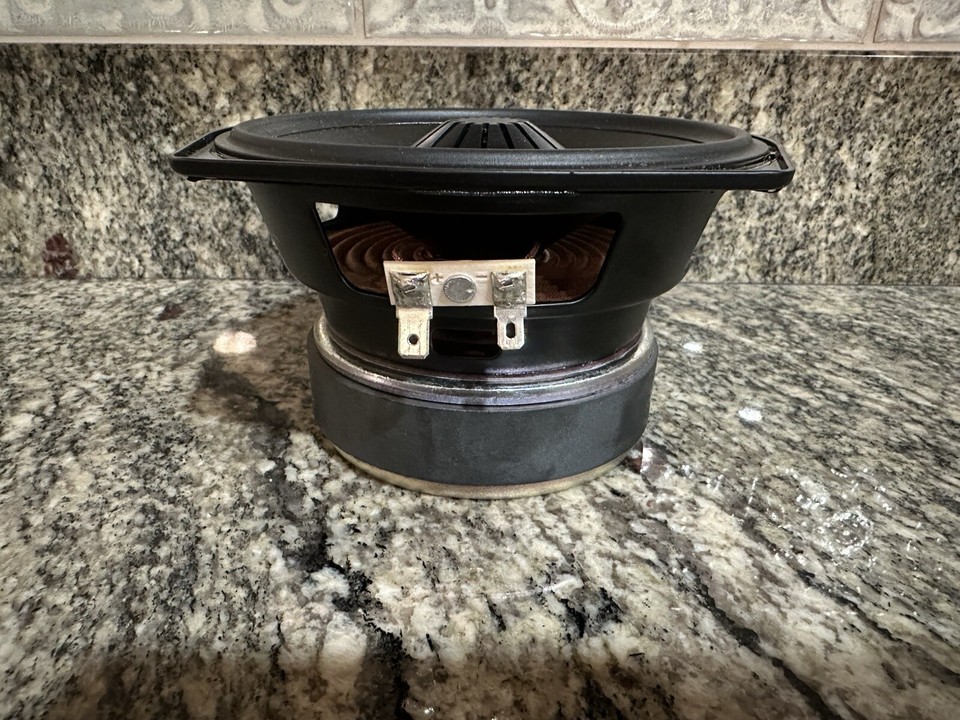 5.25” Long-Throw Mid/Bass Driver from Definitive Technology Dymension ...