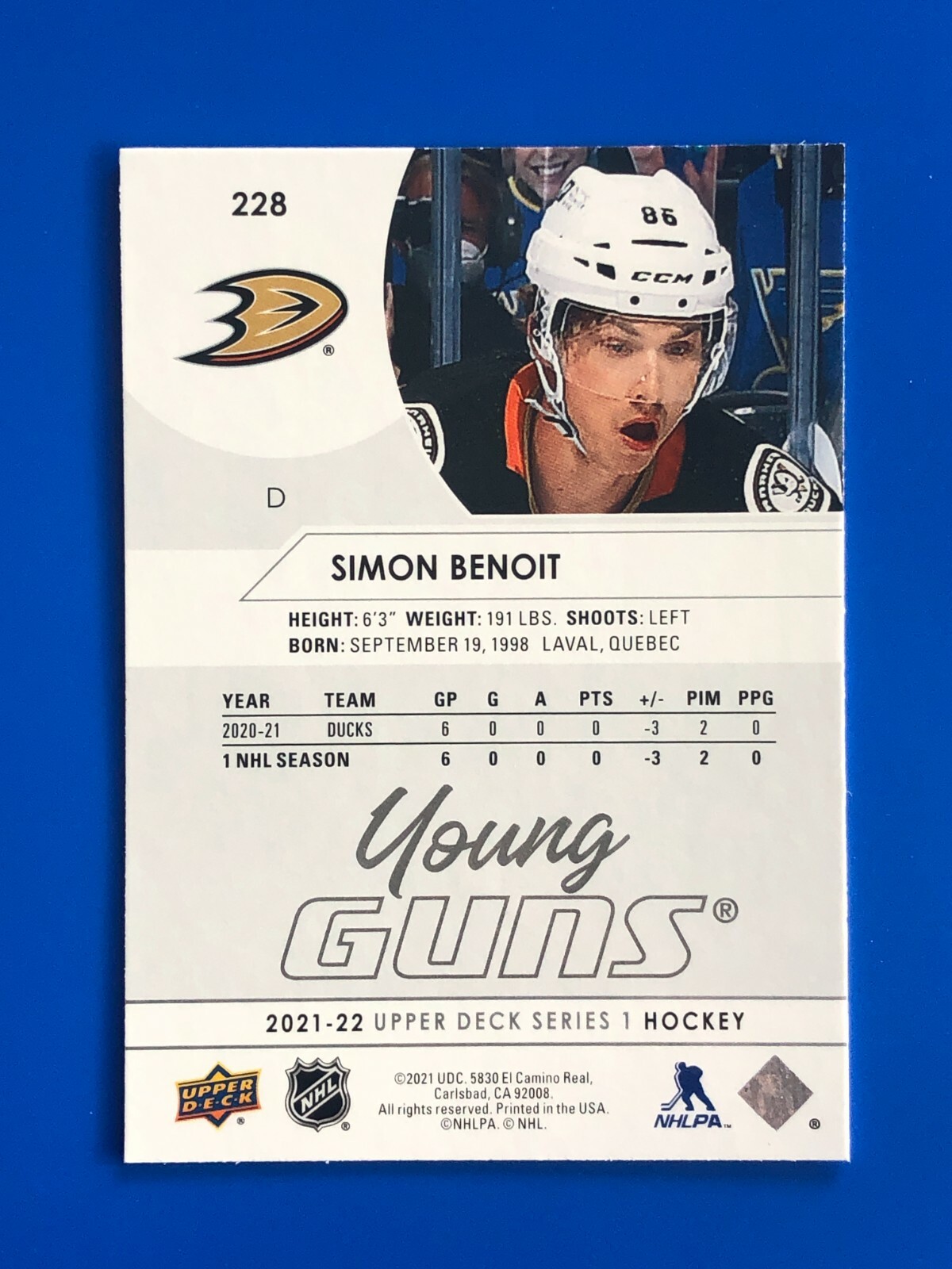 2021-22 Upper Deck Series 1 - Young Guns #228 Simon Benoit (RC) for ...