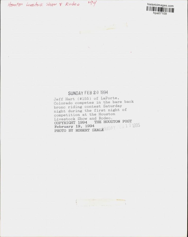 1994 Press Photo Jeff Hart competes in bareback bronc riding at Houston ...