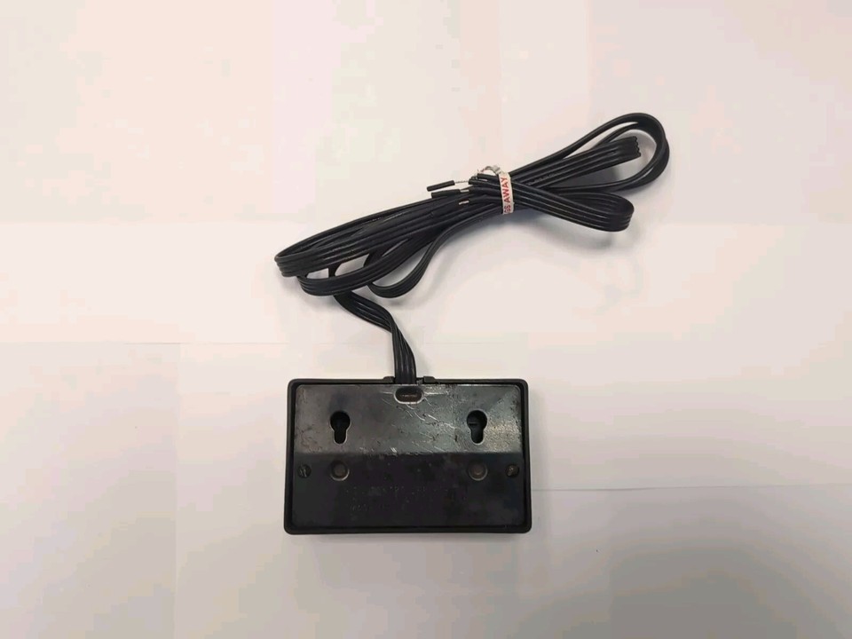 Lionel UCS /RCS O Gauge Remote Control, Rewired, New 3' Cord Spade ...