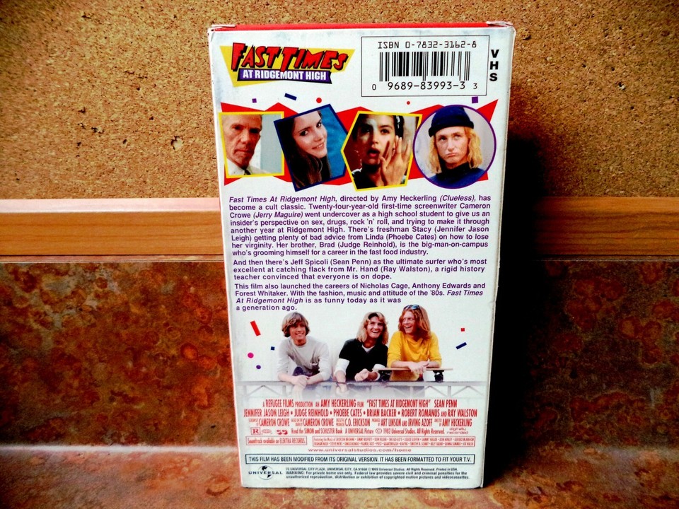 FAST TIMES AT RIDGEMONT HIGH (VHS 1999) Sean Penn, Judge Reinhold ...