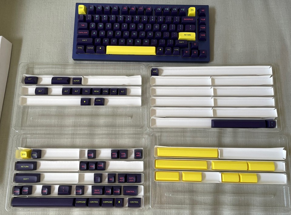 Keychron Q1 Mechanical Keyboard - Navy Blue - Milky Yellows - MT3 Cyber ...