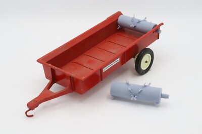 Kelly Ryan Beater - Ertl - Manure Spreader - 16th Scale - Riveted Hitch ...