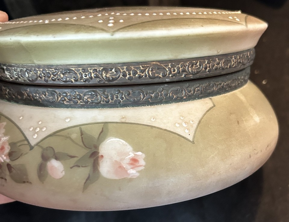 C.F. Monroe large WaveCrest Nakara Puff Box hand painted | eBay