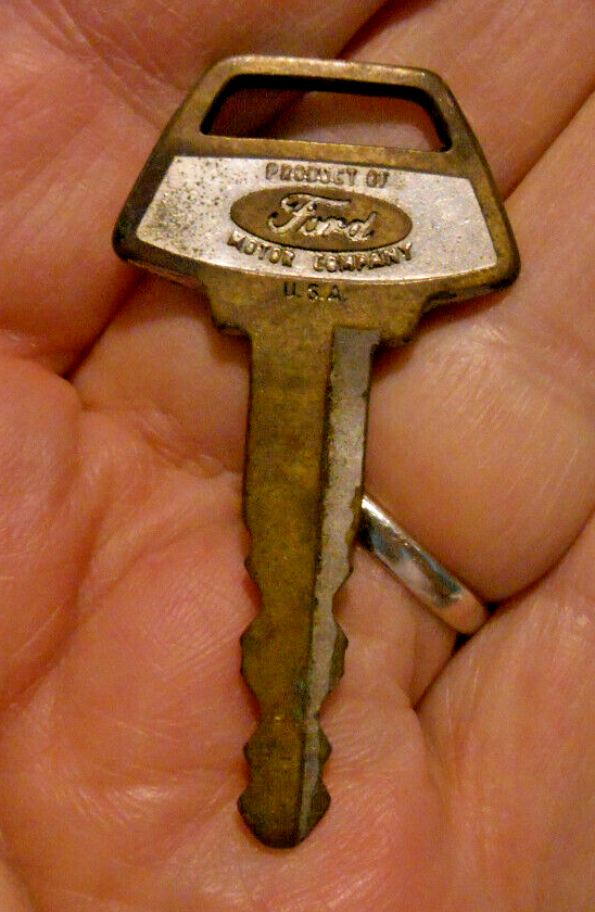 VINTAGE OLD ORIGINAL FORD GALAXIE 1965-1974 Ignition Key | eBay
