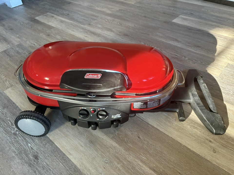 Coleman RoadTrip LXE 9949 Series Propane Red Grill Tailgating Camping ...