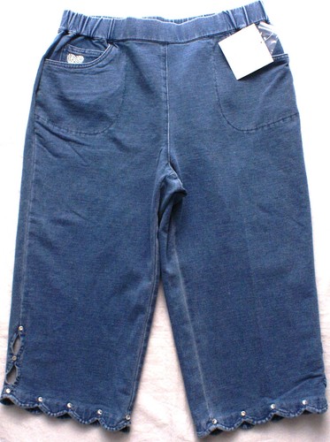 Quacker Factory Dream Jeannes Blue Knit Denim Jeans Capri Pants, Medium ...