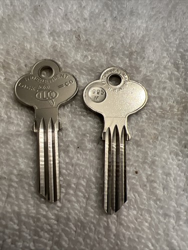 Lot Of 2 Ilco 996M Key Blanks for Old Yale 17 Locks Nickel Plated USA ...