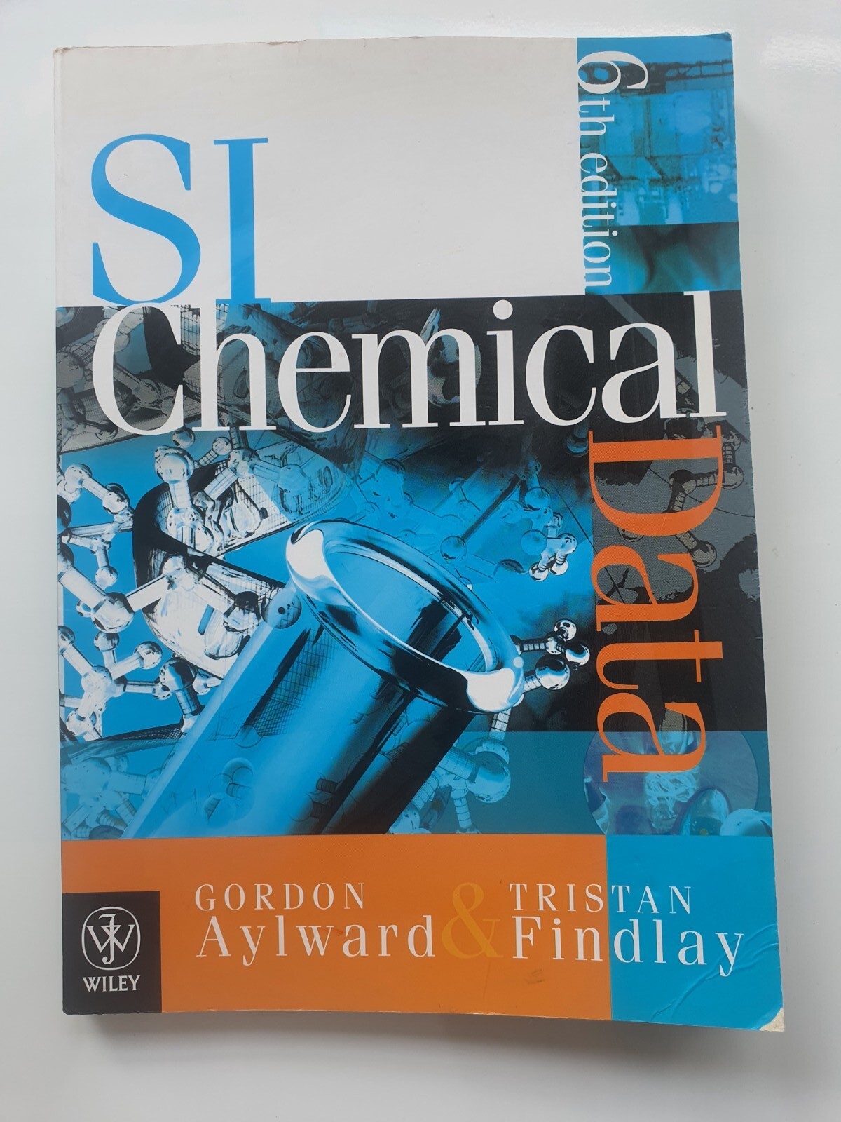 SI Chemical Data by Gordon H. Aylward, Tristan J. V. Findlay (Paperback ...