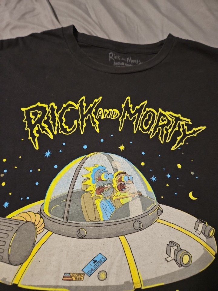 Rick and Morty UFO Space Ship Cartoon Network Adult Swim T-Shirt Size ...