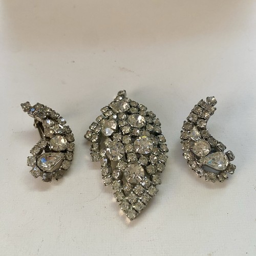 VTG SILVER TONED CLEAR CRYSTAL RHINESTONE PRONG SET BROOCH PIN AND ...