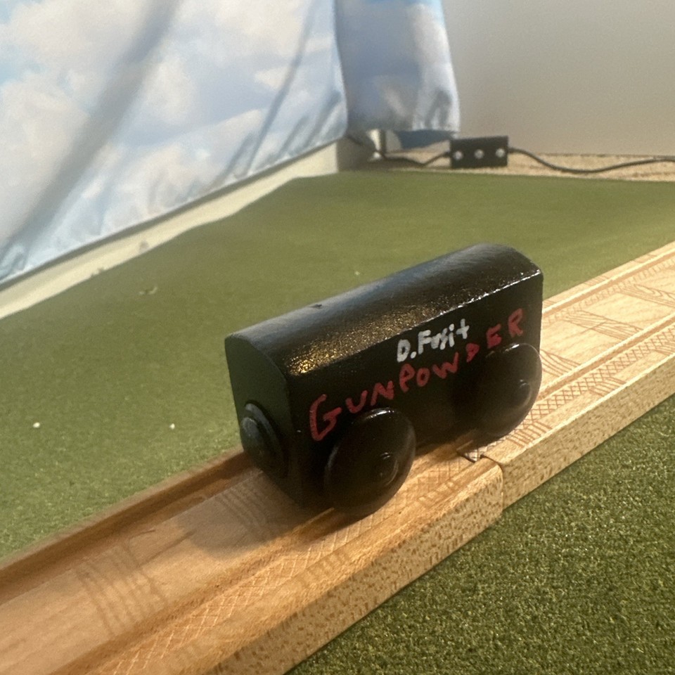 CUSTOM Thomas Wooden Railway D Fusit Gunpowder Wagon Handpainted ...