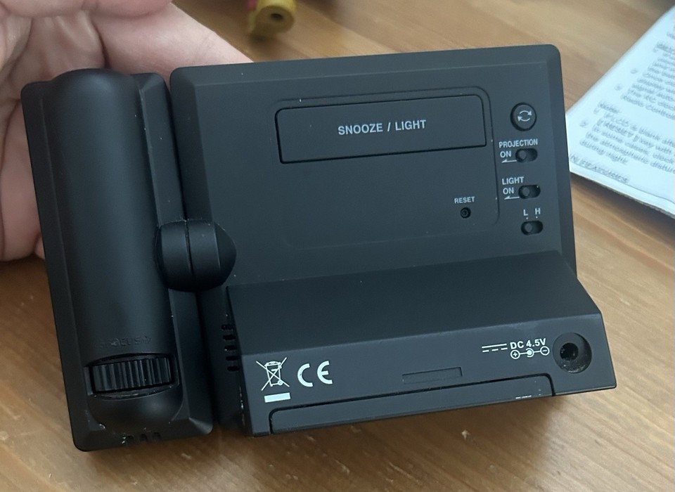 Radio Controlled Projection Alarm Clock | eBay UK