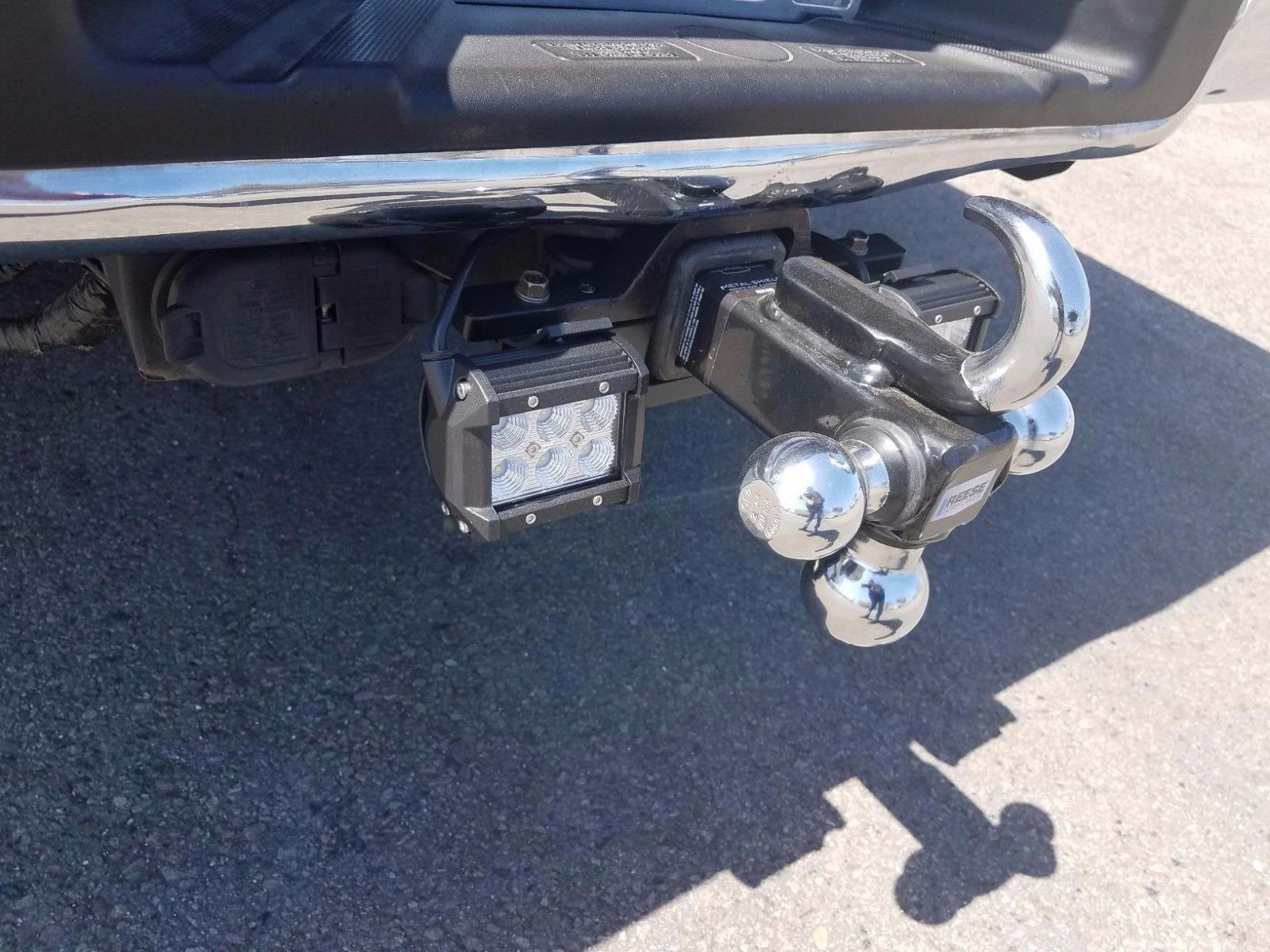 Fit Ford F150/F250/F350 Rear Reverse Tow Hitch LED Light Pod Bracket ...
