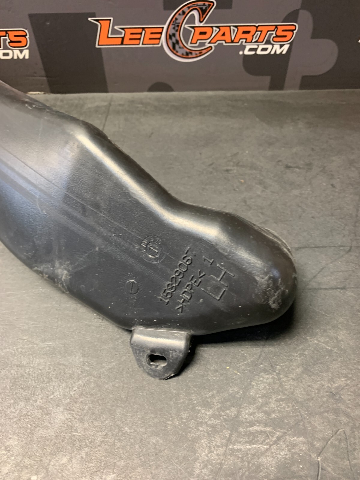 2013 CORVETTE C6 GRANDSPORT OEM DRIVER FRONT BRAKE DUCT | eBay