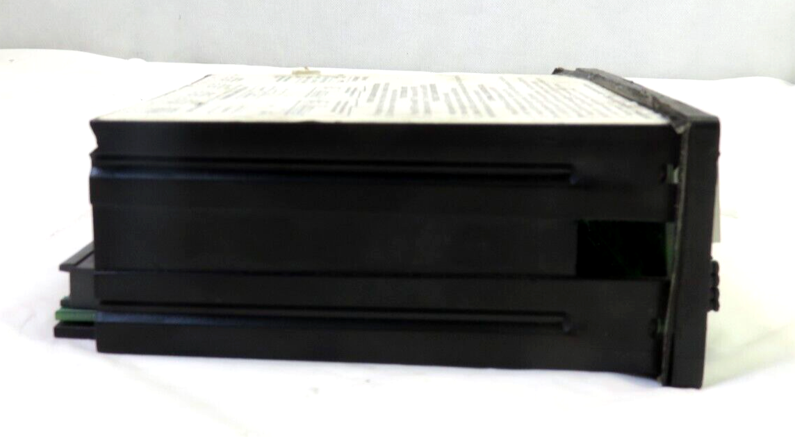 PRECISION DIGITAL PD690-3-18 Universal Process Meter, FOR PARTS/ REPAIR ...
